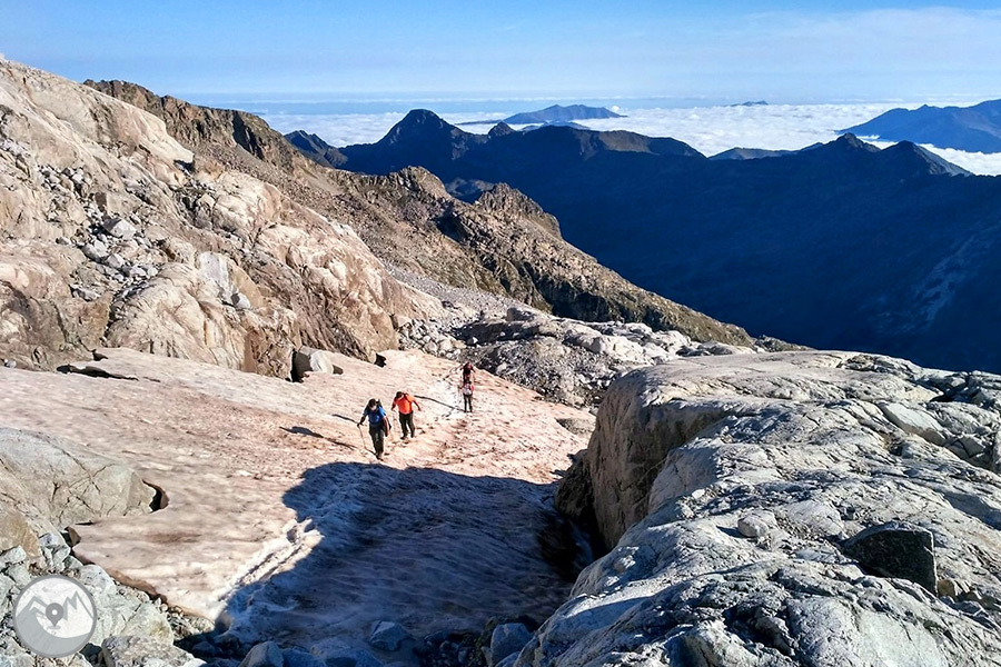 Ruta guiada: Ascensión al Aneto (3.404m) en 2 días | RUTAS PIRINEOS