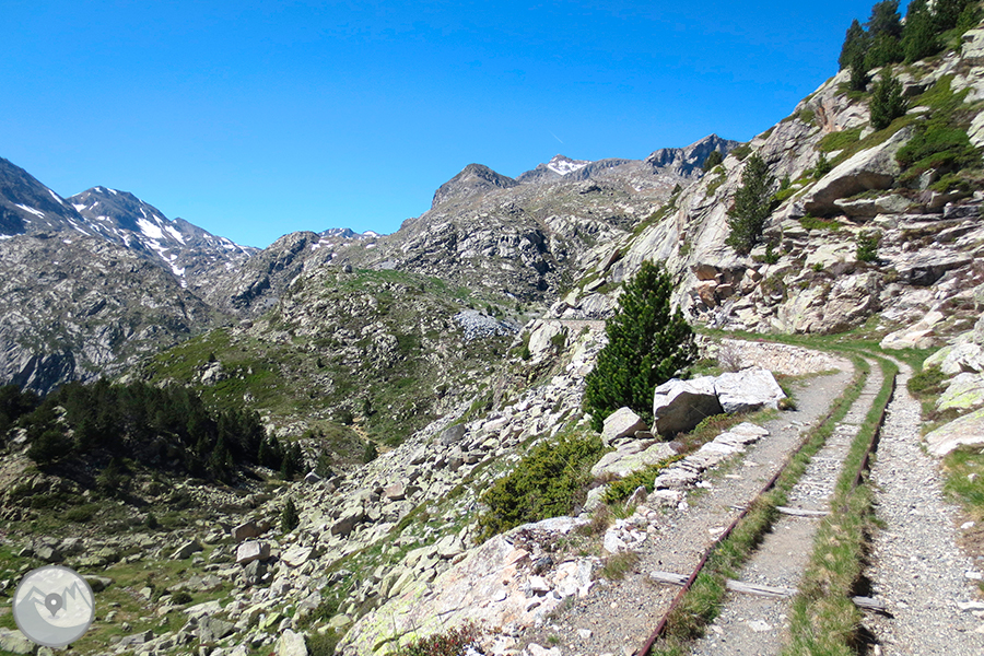 Ruta guiada: Travesía Lagos de la Vall Fosca - slow (2 días) | RUTAS ...