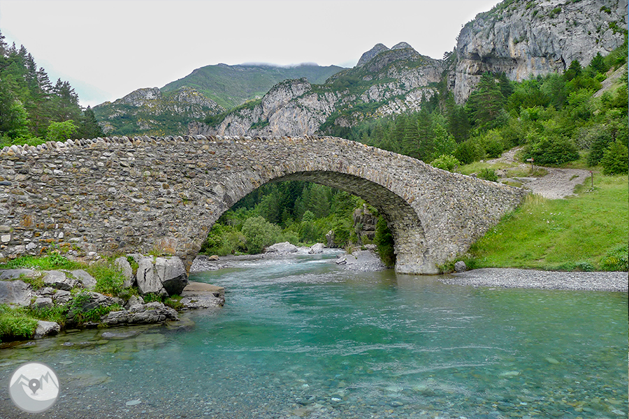 Ruta guiada: Travesía Tour del Vignemale (4 etapas) | RUTAS PIRINEOS